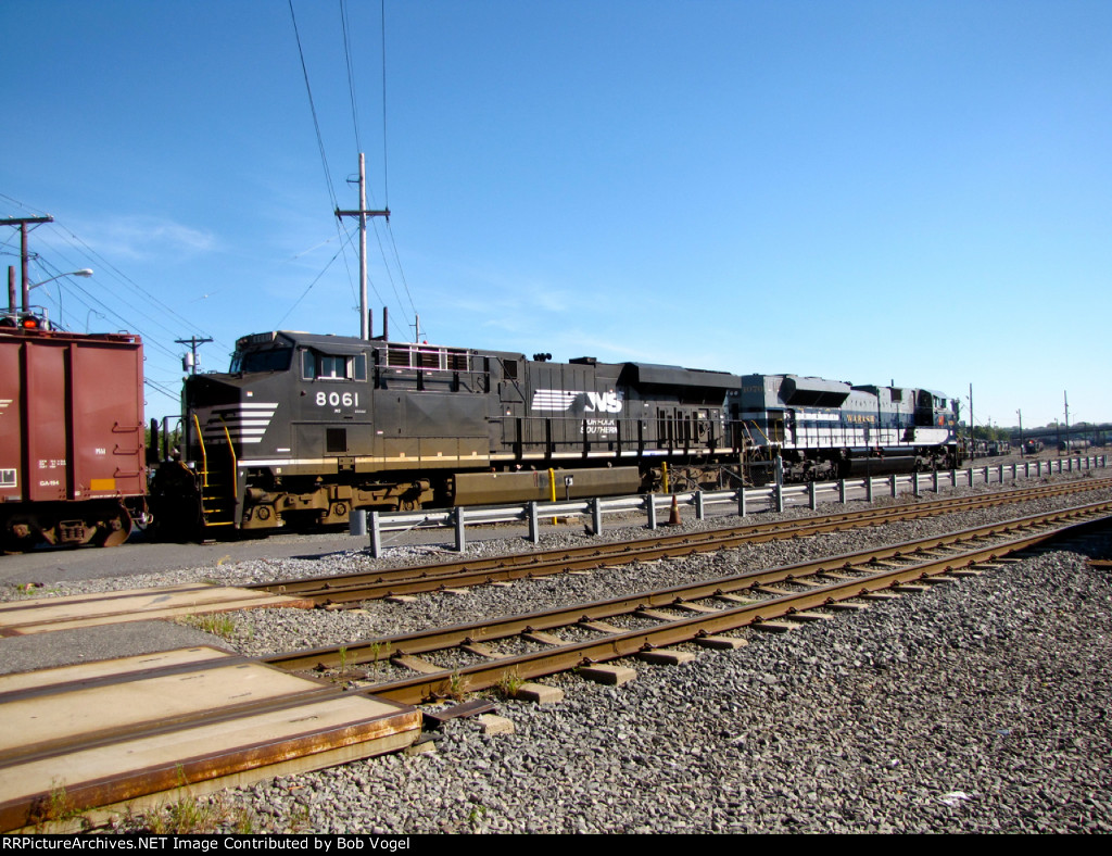 NS 8061 and 1070